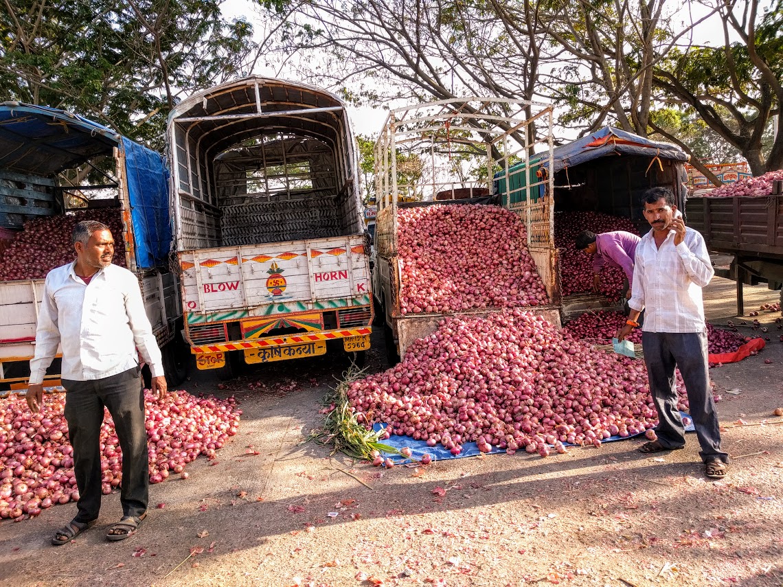 A Visit to the Lasalgaon Onion Market - Marginal REVOLUTION